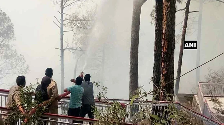 10,000 Pilgrims Stranded as Forest Fire Breaks Out in Katra