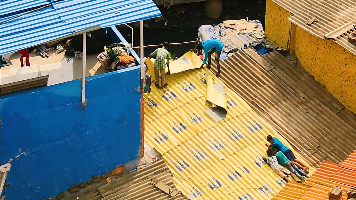 Asalpha to Khar Danda: ‘Chal Rang De’ Team Transforms Slums of Mumbai