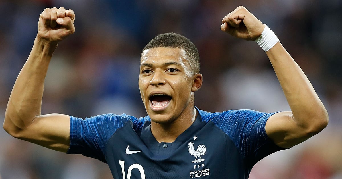 Kylian Mbappe Reveals He Played World Cup Final With A Back Injury kylian-mbappe-reveals-he-played-world-cup-final-with-a-back-injury