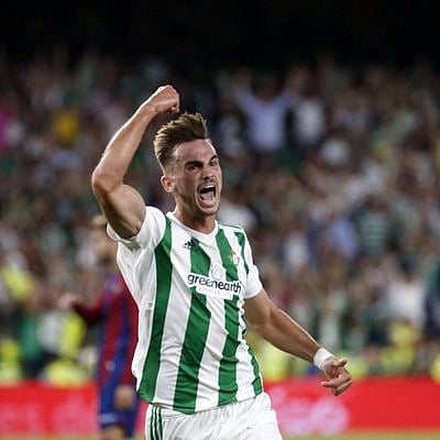 Spanish midfielder Fabian Ruiz joins Napoli