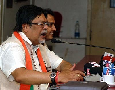 Chandan Mitra resigns from BJP