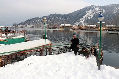 Severe cold wave in Kashmir Valley, Ladakh