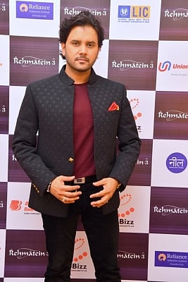 Javed Ali finds singing songs for south Indian films 'very tough'