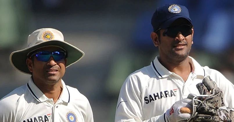 Tendulkar Expects Dhoni to Control the Game From One End Now