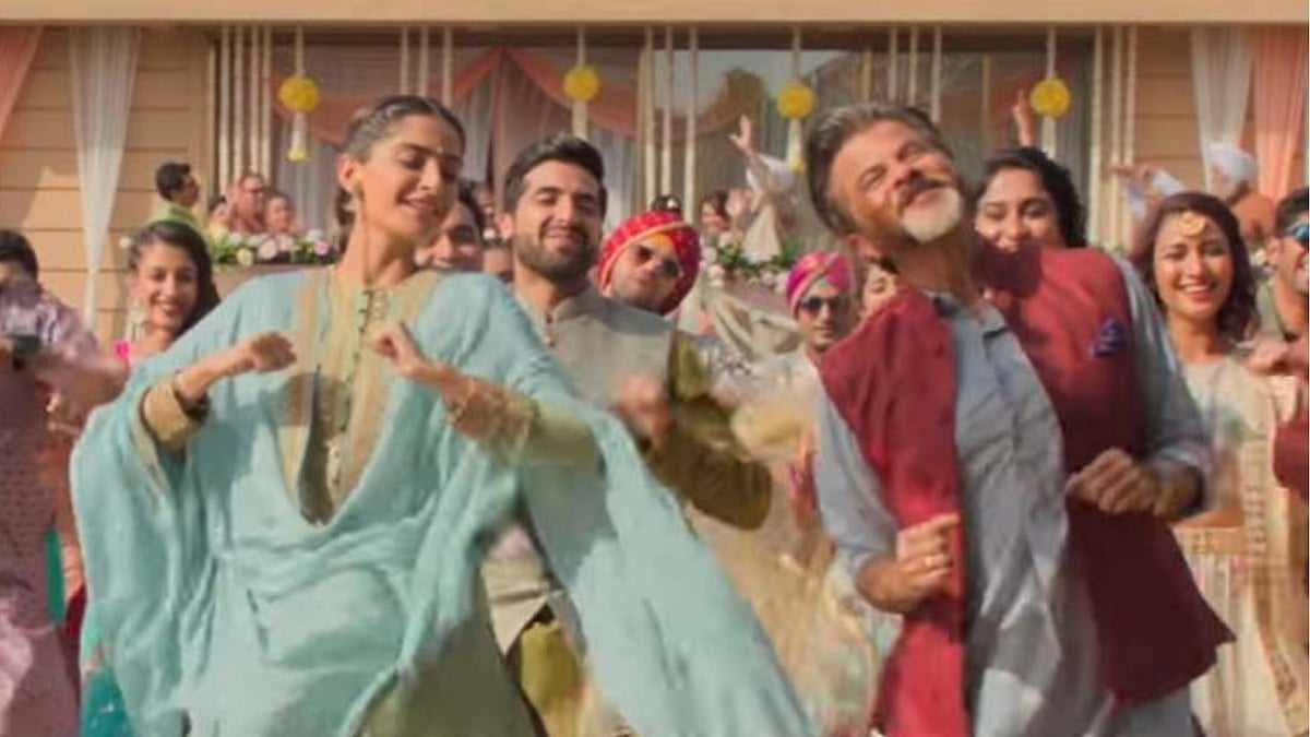 Ek Ladki Ko Dekha Toh Aisa Laga Review: Starring Anil Kapoor, Sonam ...