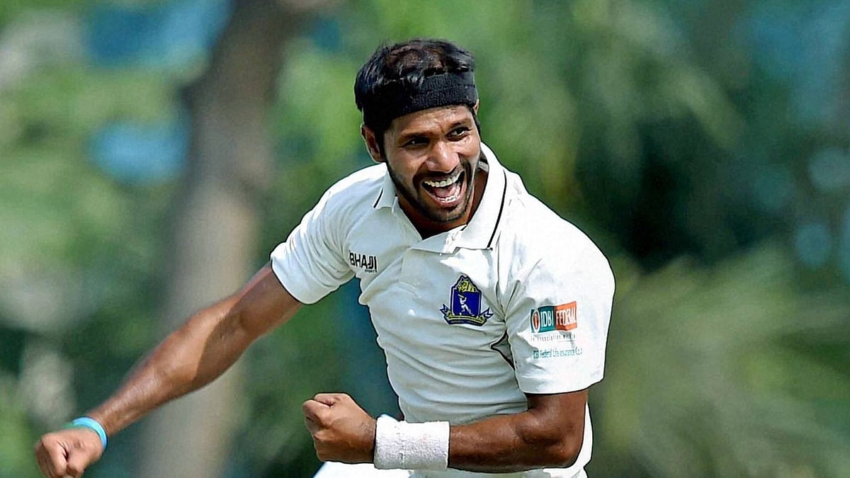 Ball Strikes Ashok Dinda On Forehead During Bengal’s Practice Game