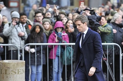 Have to be skinless to be good actor: Redmayne