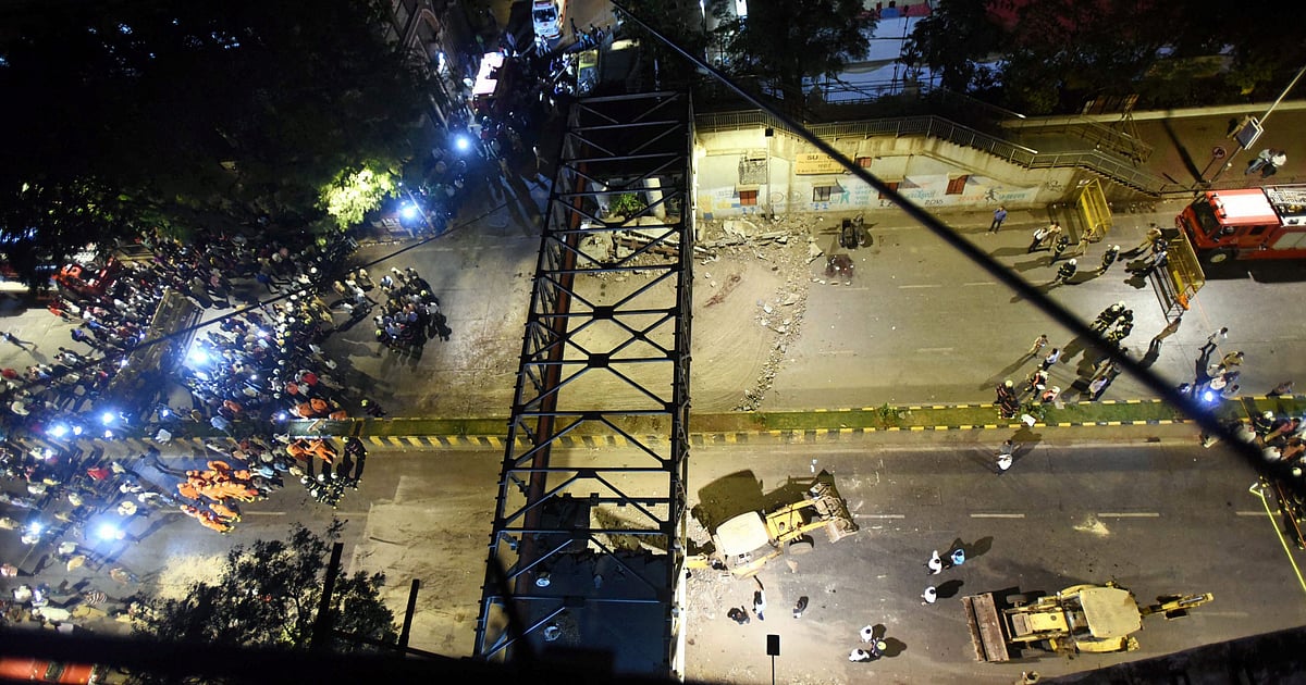 Mumbai foot over bridge collapse updates: CST Foot Overbridge Collapse ...
