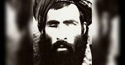 Fugitive Taliban leader Mullah Omar 'lived close to US bases'
