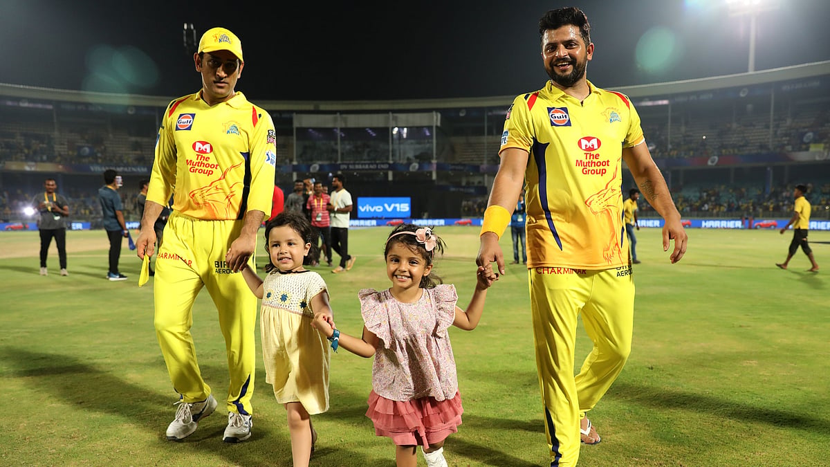 Csk Dhoni And Raina