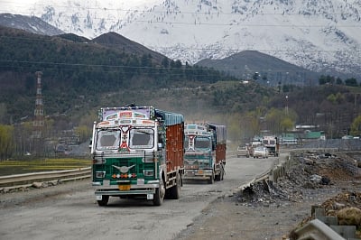 'IED like' object defused, traffic restored on J&K road