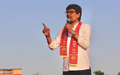 Alpesh claims he never quit Congress, can't be disqualified as MLA
