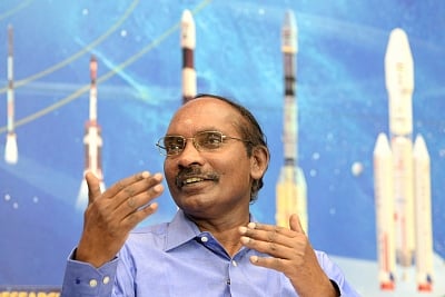 ISRO Chairman prays at Tirumala for success of Chandrayaan-2