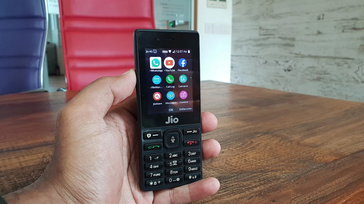 Reliance JioPhone Price in India: Reliance JioPhone with WhatsApp ...