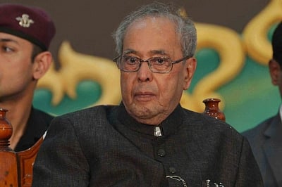 Pranab reminds the media of its role, duties