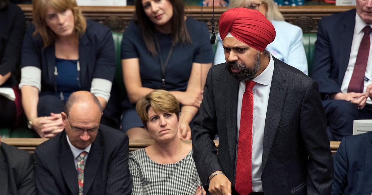 British Sikh MP Asks Boris Johnson to Apologise For ‘Racist Remarks’
