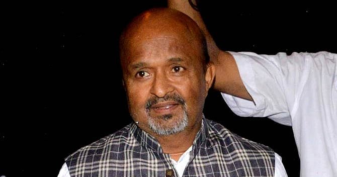 Lyricist Sameer Anjaan talks about FIR filed against Yash Raj Films by ...