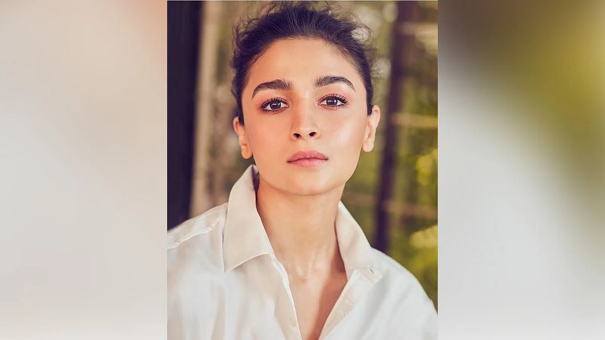 Alia Bhatt Condemns Attack on Students of Jawaharlal Nehru University