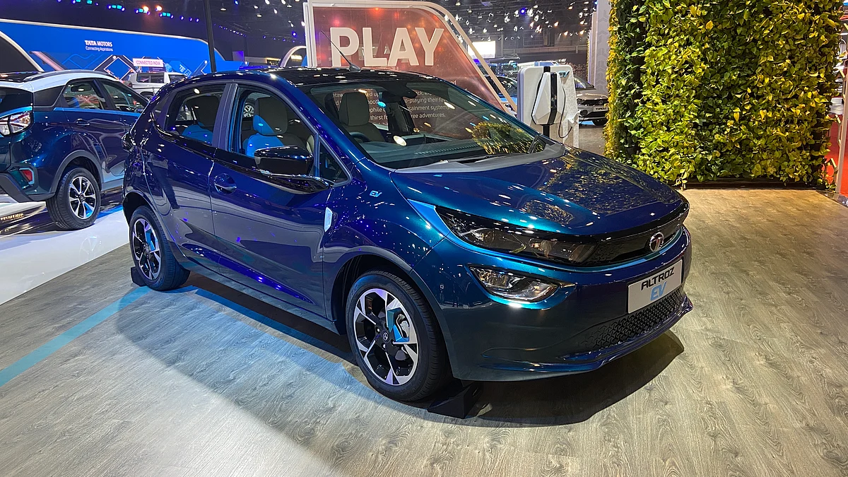 Tata Altroz EV First Look at the Auto Expo 2020: Launch, Price ...
