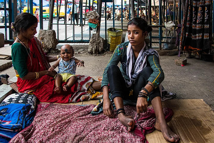 Surviving COVID-19: Struggles of Homeless India