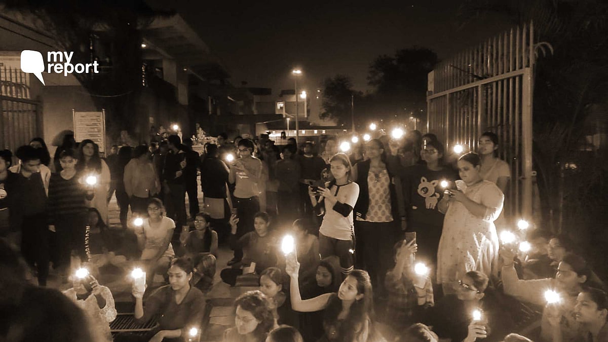 VIDEO| Delhi University DU Student Protest: ‘We Broke the Hostel Locks ...