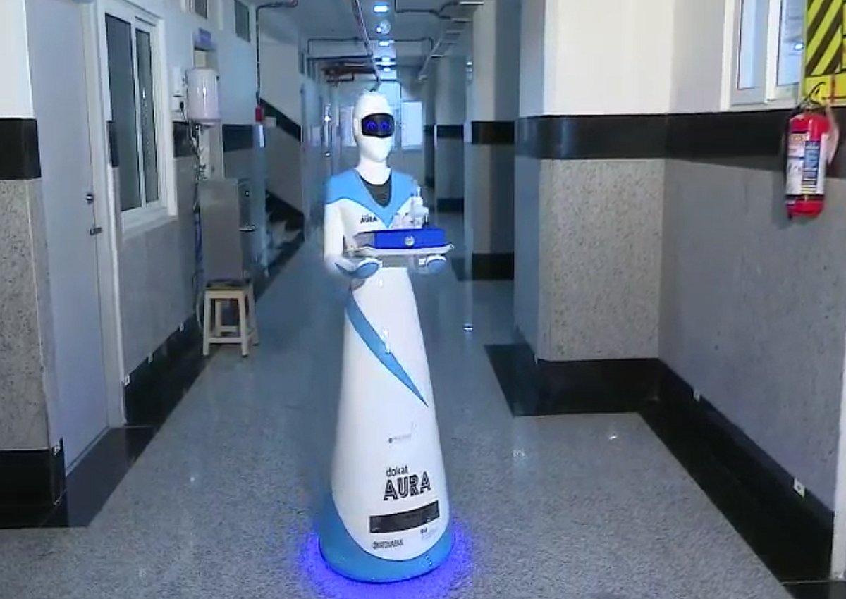 Private Company Invents Robots to Sanitise Public Spaces, To Serve ...