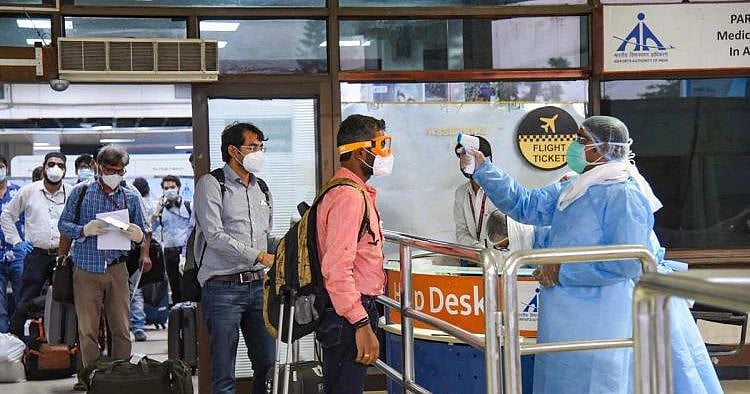 Karnataka to Charge Passengers From High-Risk States Rs 650 For Tests