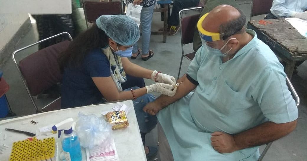 Delhi Govt Begins Sero-Surveillance to Help Map COVID-19 Trends