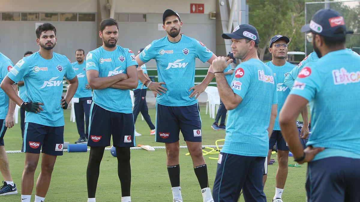 IPL Matchday SOP: 2 Buses for 1 Team, Only 17 Players a Team Travel to ...