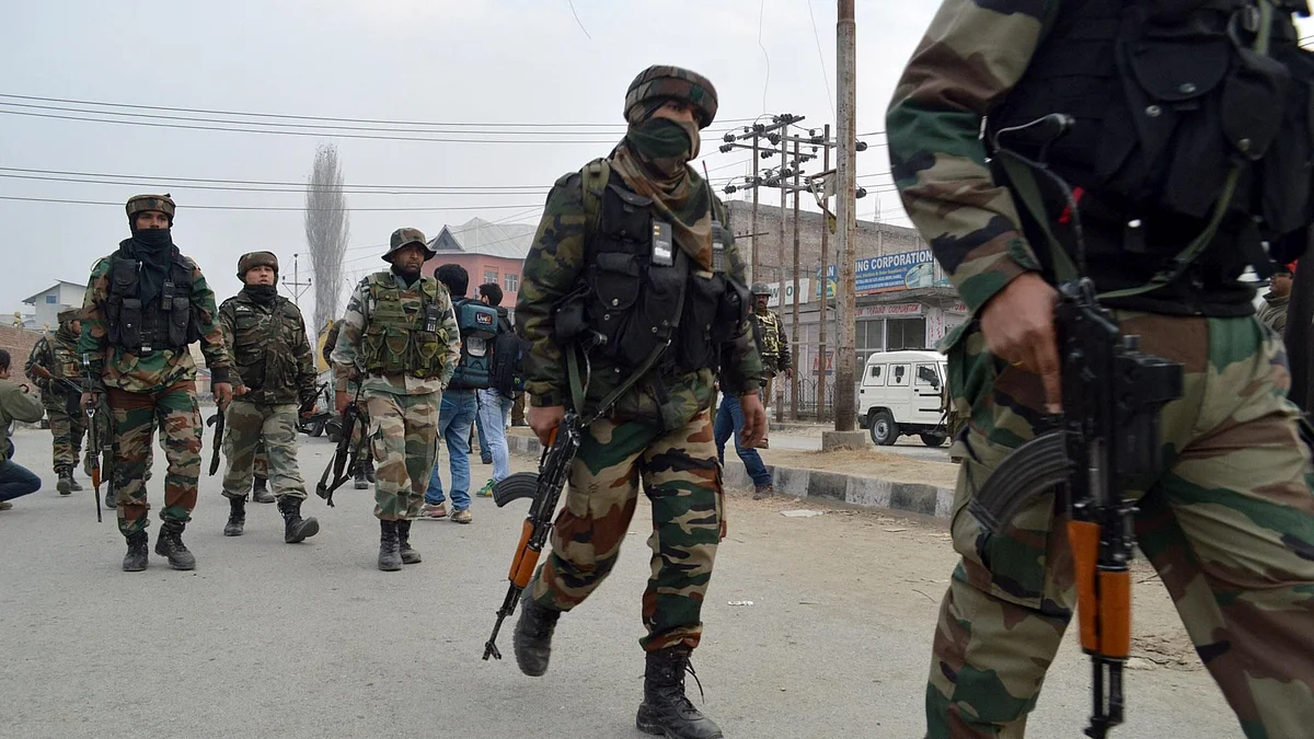 CRPF Jawan in J&K’s Budgam Injured After Militants Shoot at Him