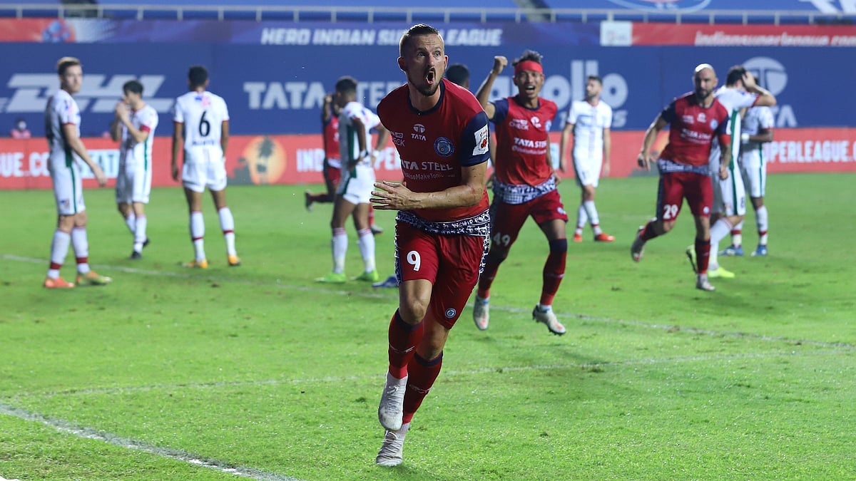 isl-jamshedpur-fc-register-first-win-beat-atk-mohun-bagan-2-1