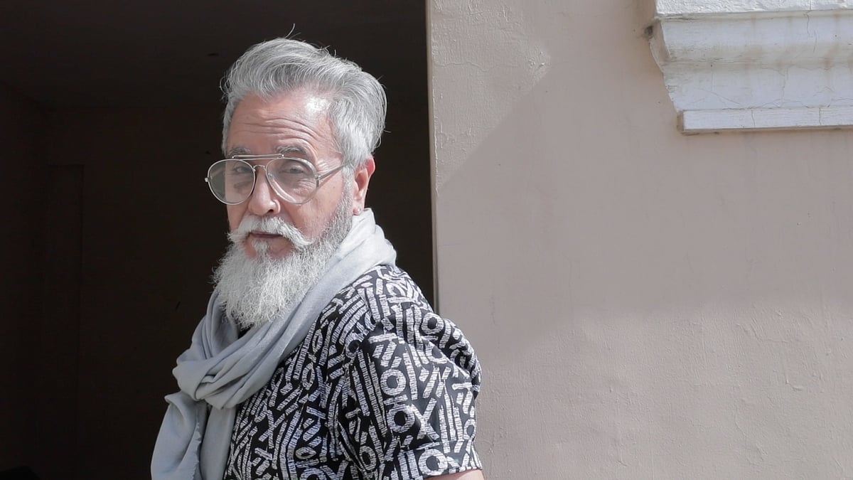 VIDEO | At 62, Dinesh Mohan lost almost 50kgs to become one of India's ...