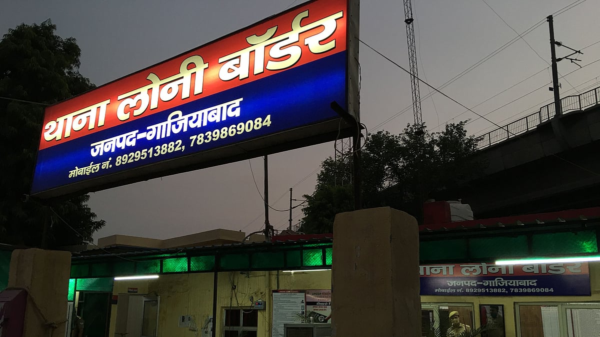 Ghaziabad Assault Case: Contrasting Stories of Parvesh & Adil Who Are ...