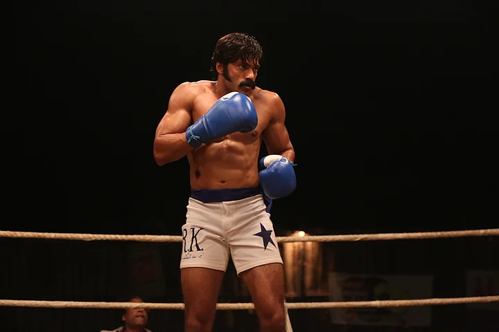 Watch Actor Arya's Interview on Sarpatta Parambarai Directed by Pa Ranjith
