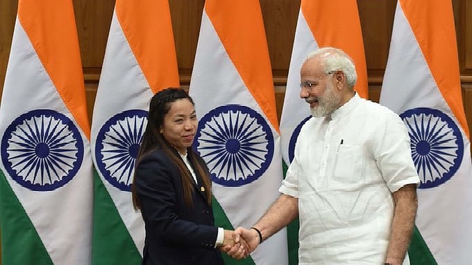 PM Modi, Abhinav Bindra congratulate Mirabai Chanu after she wins silver medal at the Tokyo ...
