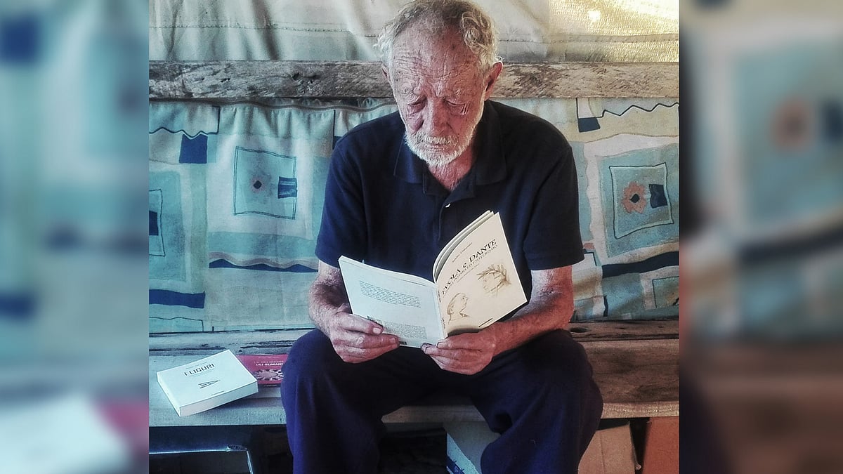 After Spending 30 Years Alone on an Island, Man Moves to City at Age 82