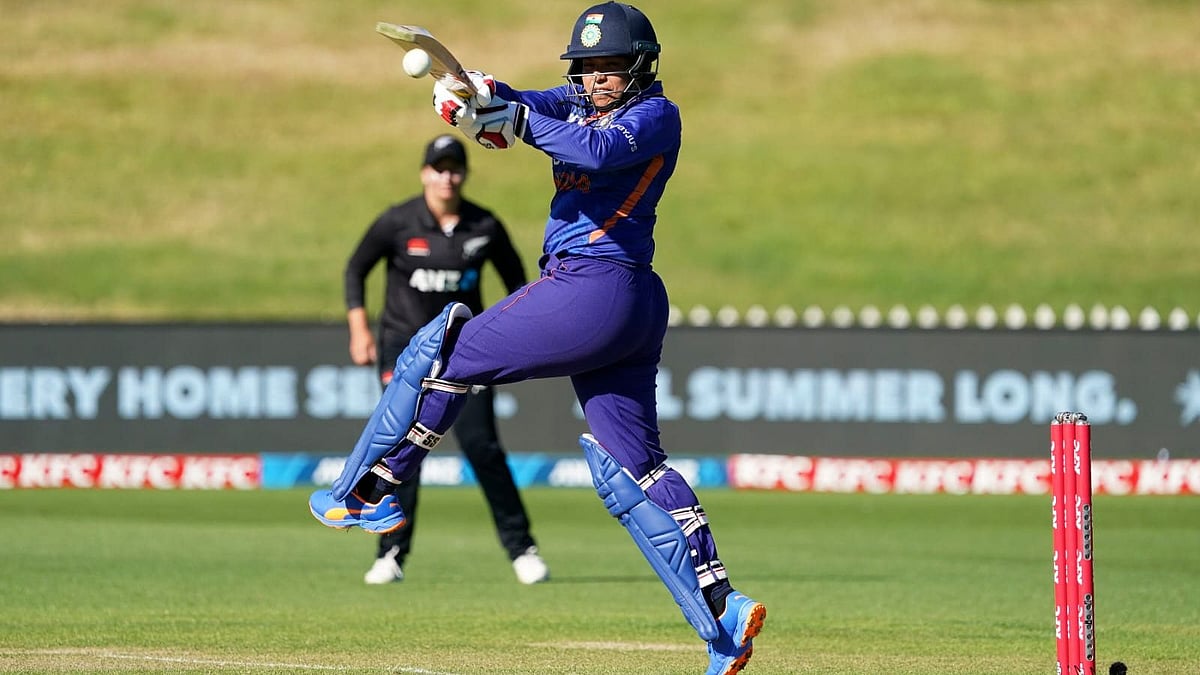 India Avoids Series Whitewash, Beats NZ By 6 Wickets