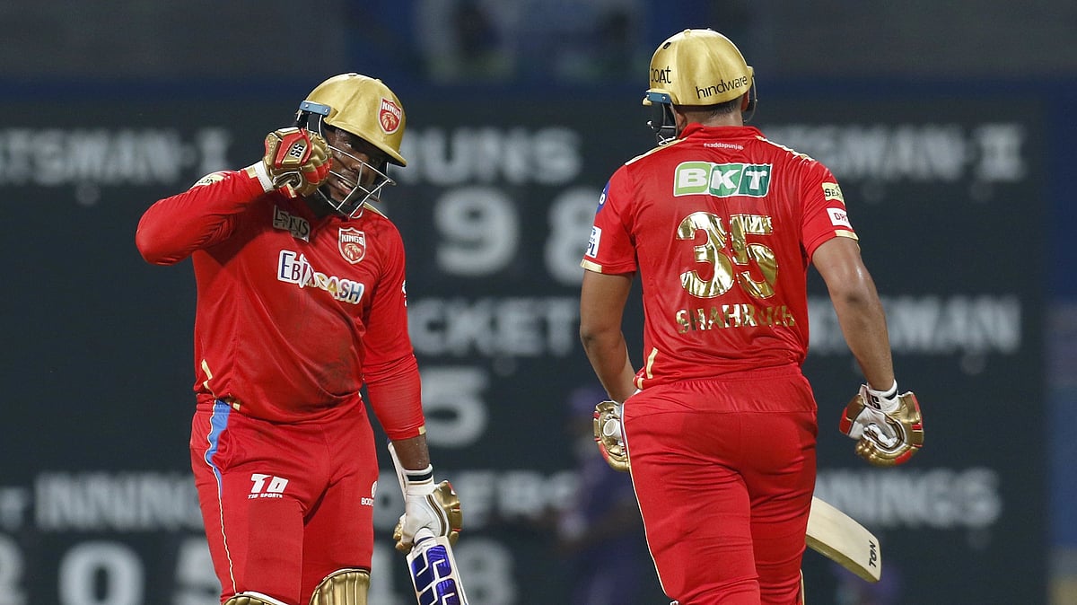 IPL 2022: Odean Smith Leads Charge as Punjab Kings Chase Down 205 ...