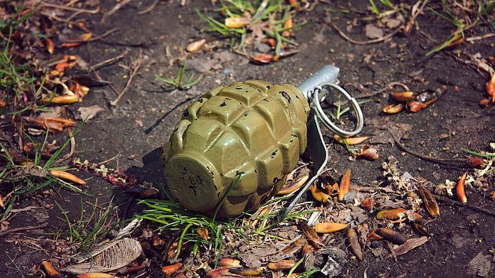 One Killed, 3 Injured in Grenade Attack on Wine Shop in J&K's Baramulla