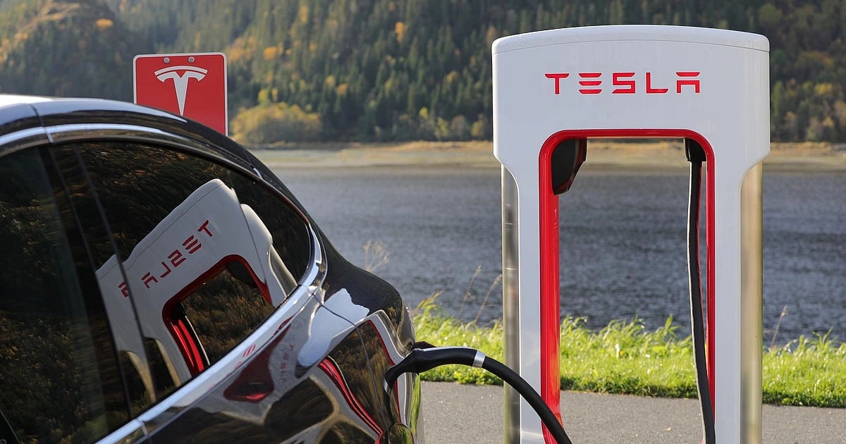 Tesla Pi Phone by Elon Musk Launch Date, Time, Features, Specifications ...