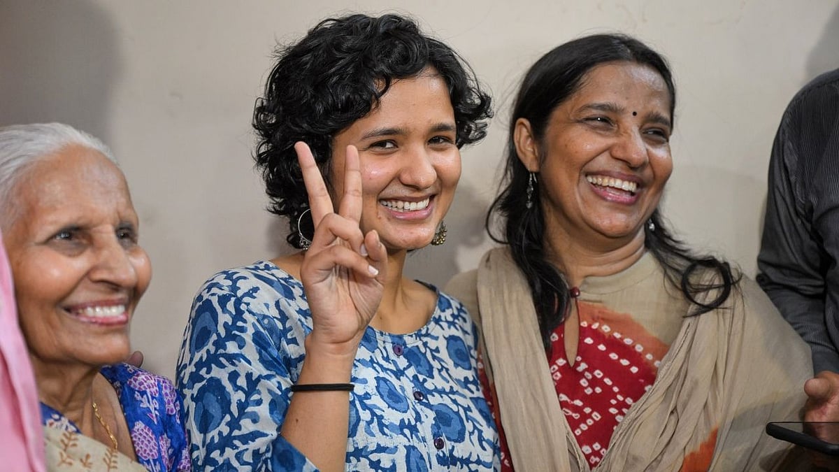 UPSC Results Declared, Women Candidates Make History by Bagging Top ...