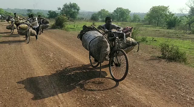 How The Alleged Coal Pilferage Scam Takes Place in West Bengal