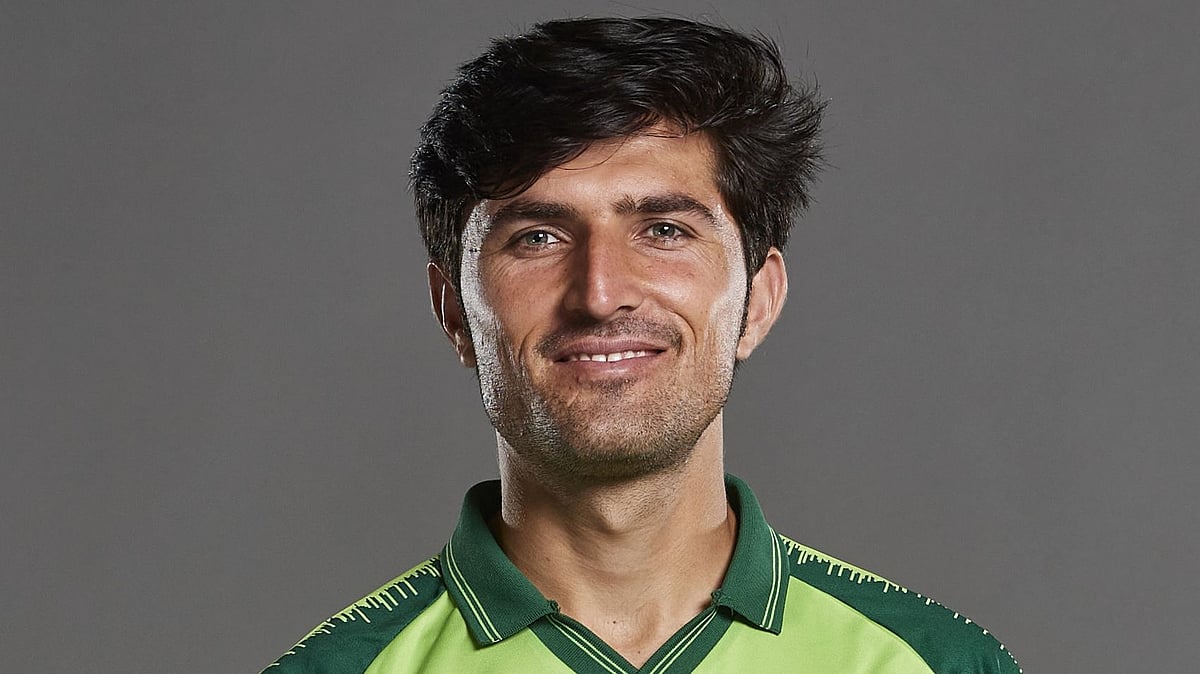 Asia Cup: Pakistan Handed Injury Scare as Pacer Mohammad Wasim Suffers Back Pain