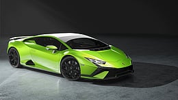Lamborghini Huracan Tecnica Launch In India Today Price In India Specifications Interior 