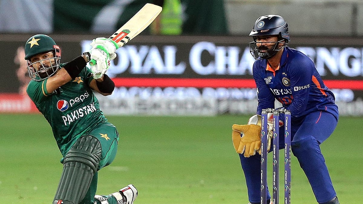 Asia Cup: Why India and Pakistan Had an Extra Fielder Inside 30-Yard Circle