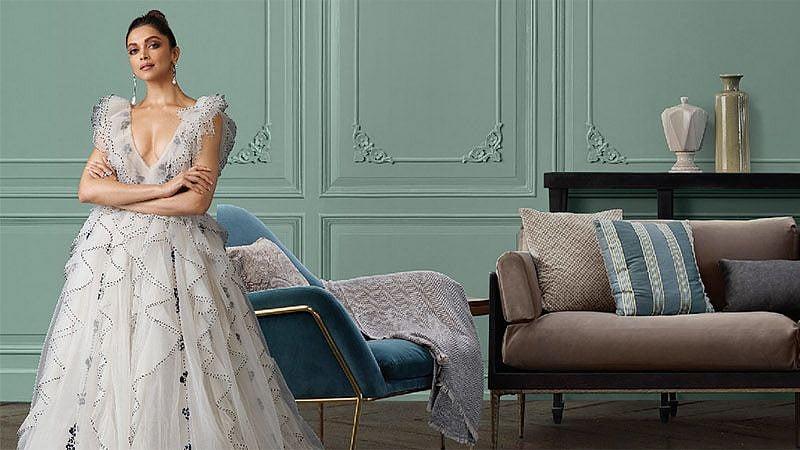 Partner | With Asian Paints Royal Glitz Ultra Sheen Let Your Walls ...