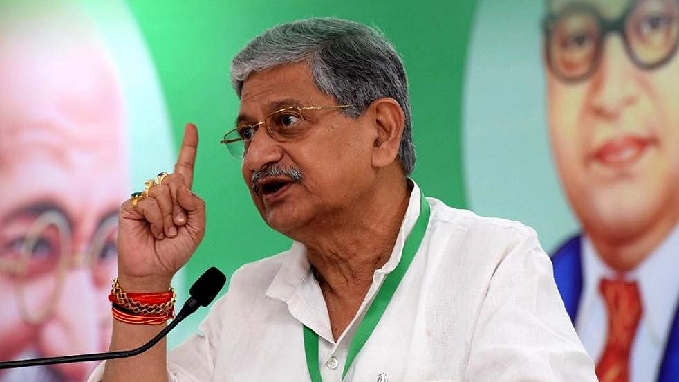 ‘No Offer Made to Prashant Kishor; He Is Working for BJP’: JDU Prez ...