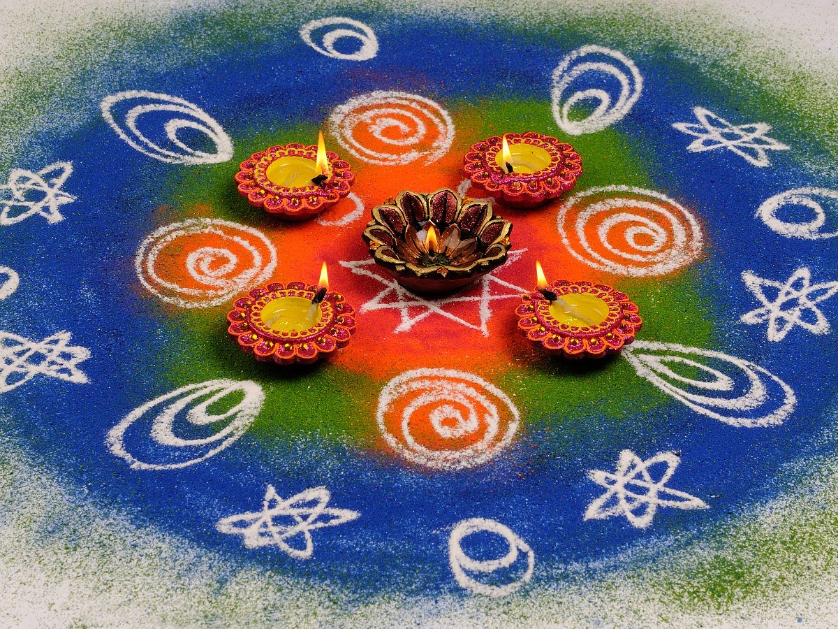 Happy Diwali Rangoli Designs 2022: Top 10 Easy Rangoli Designs That You ...