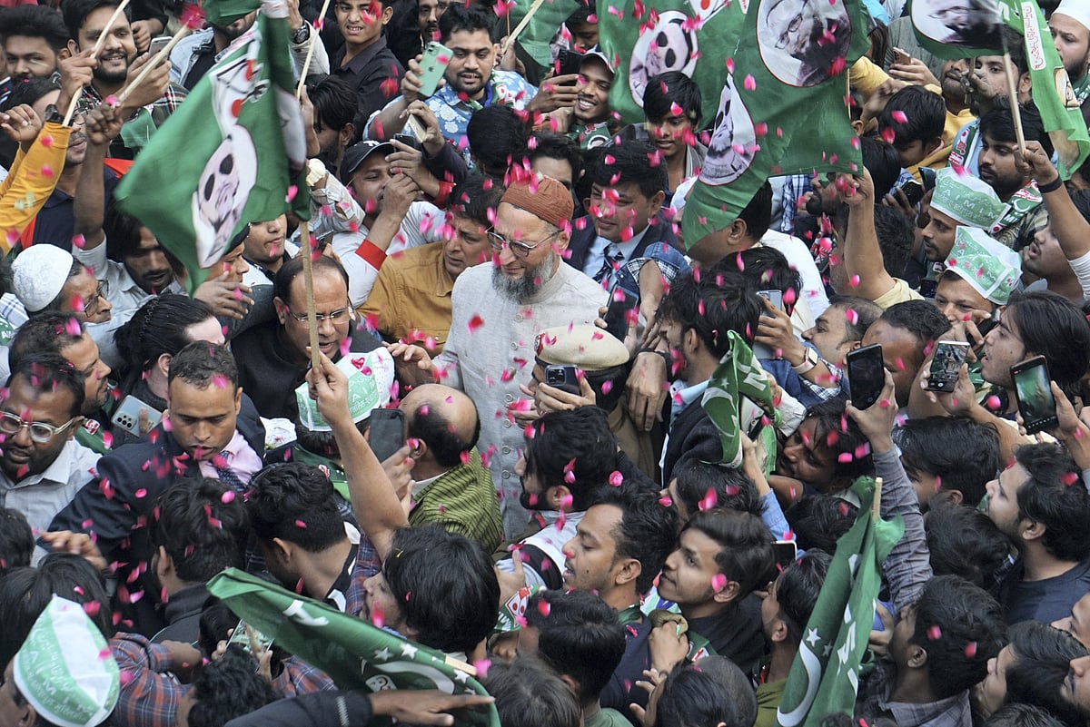 AIMIM National Convention in Maharashtra: Can it Help Asaduddin Owaisi ...