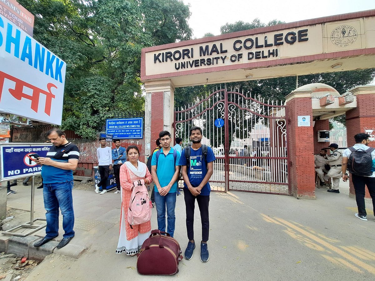 Delhi University Day 1: 'Glad to Finally Be Here' Say Students in North ...